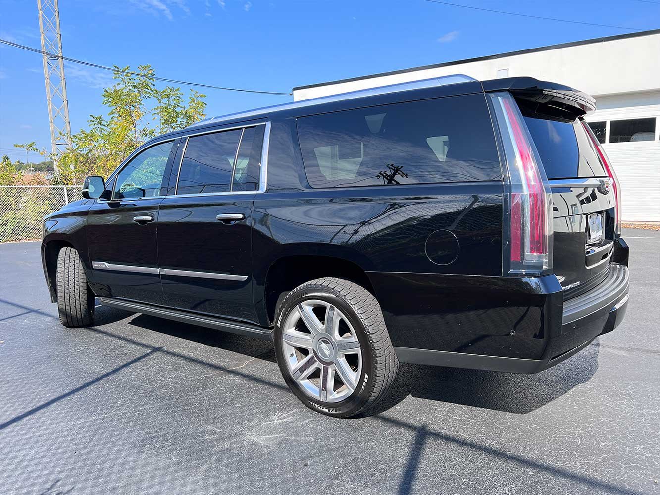 Best Executive SUV Limousine Service 2024 | Cadillac Escalade