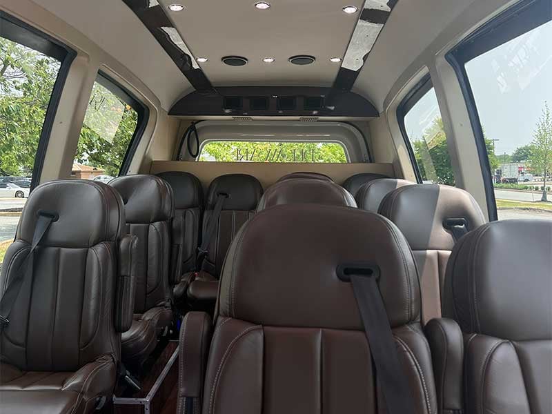 Best Mercedes-Benz Mauck 2 Executive Shuttle for Group